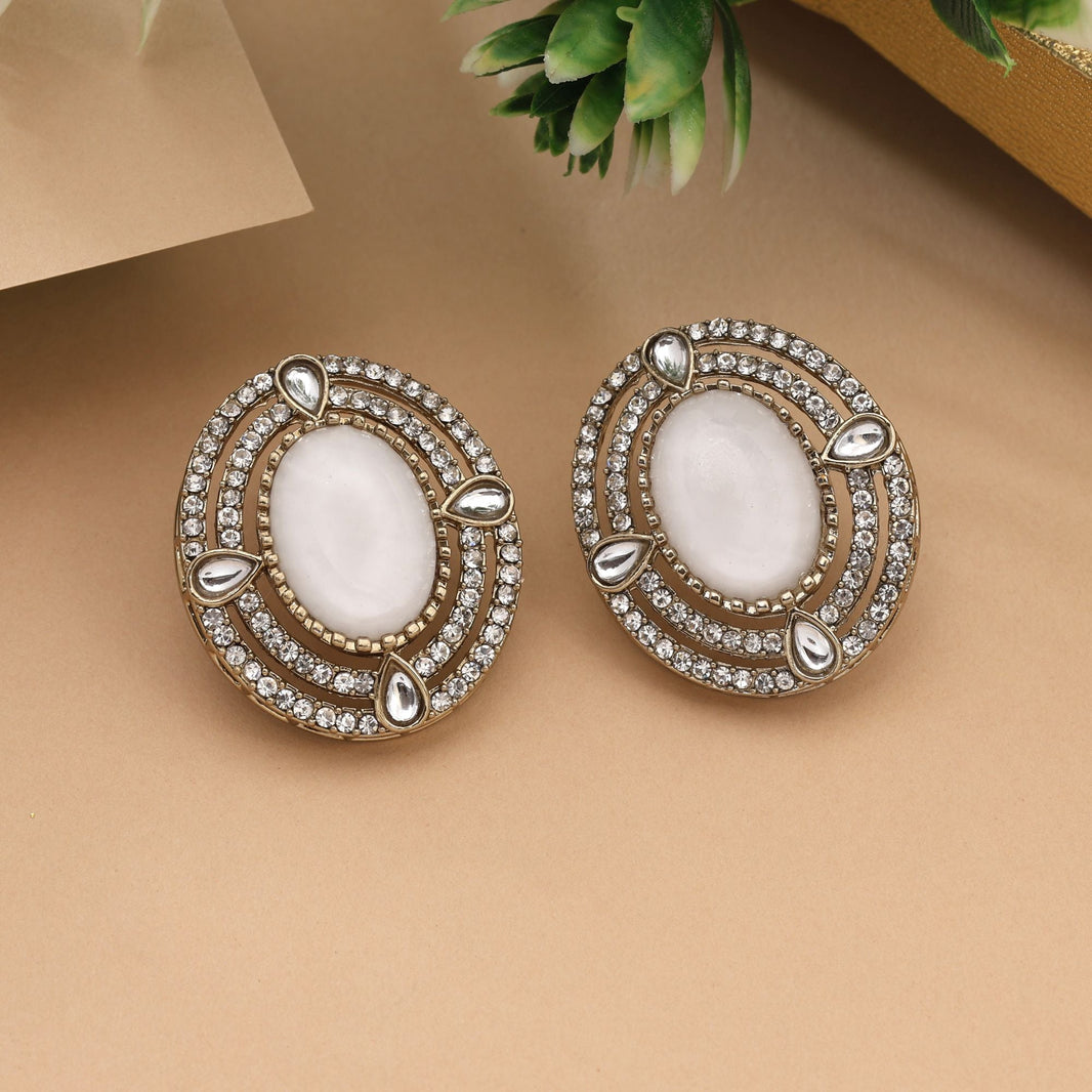 White Color Jewellery – Page 4 – FemNari